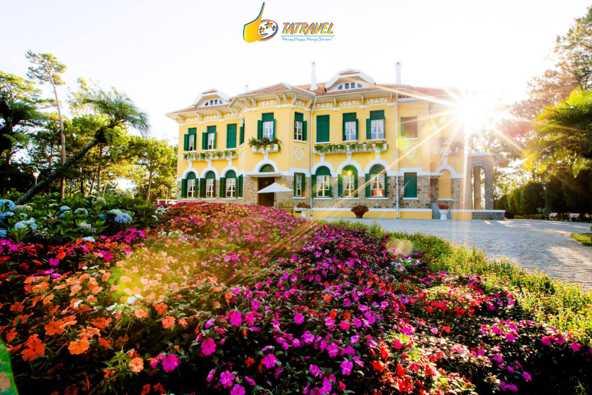 Dinh 1 King Palace kiến trúc độc đáo còn tồn tại ở Đà Lạt